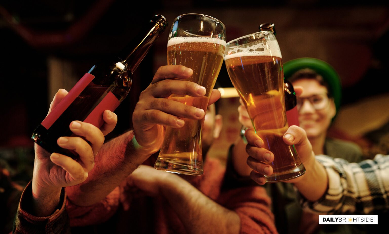 The Effects of Holiday Drinking on Your Thinking – Daily Brightside